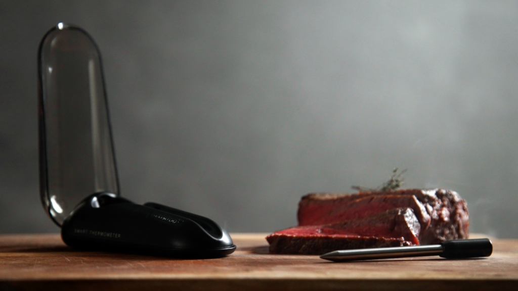 Tempering steaks for a juicier and better result - Orka